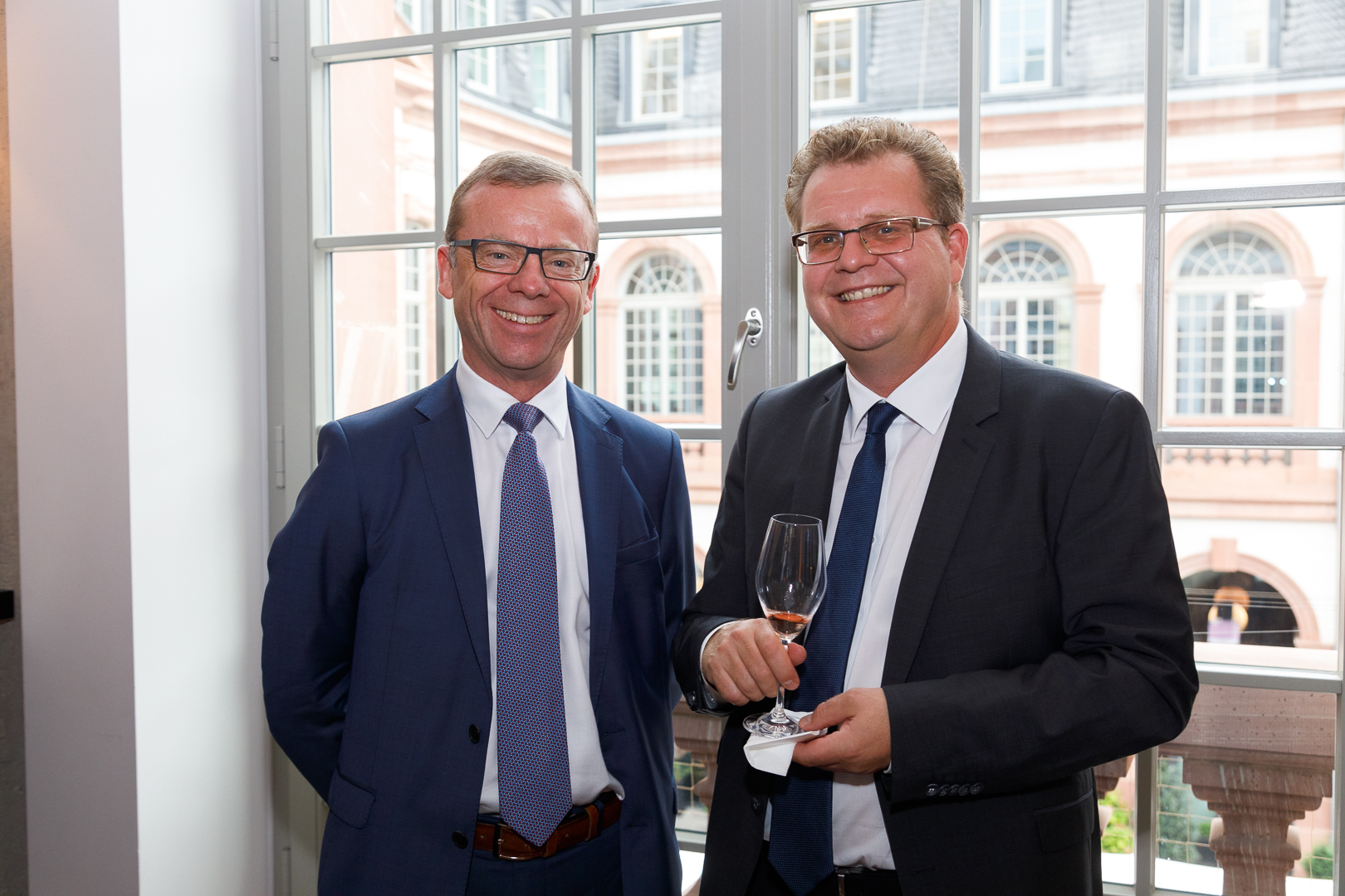 Sauren Golden Awards