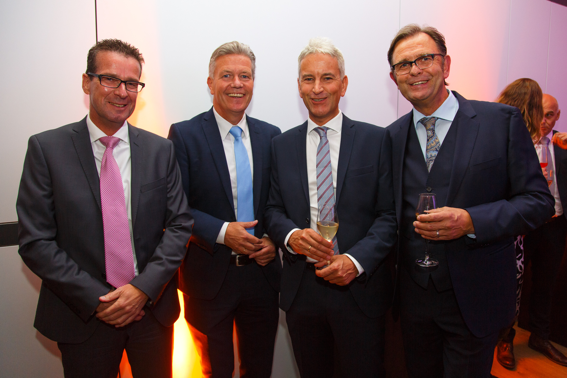 Sauren Golden Awards